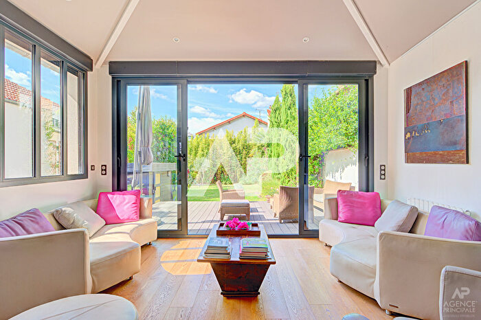 Maison 5 pièces à vendre - Rueil-Malmaison, Coteaux