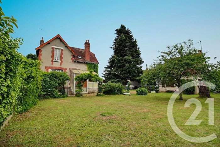 Maison à vendre - Vendôme, Centre-ville, Rochambeau - 4 pièces - 3 chambres