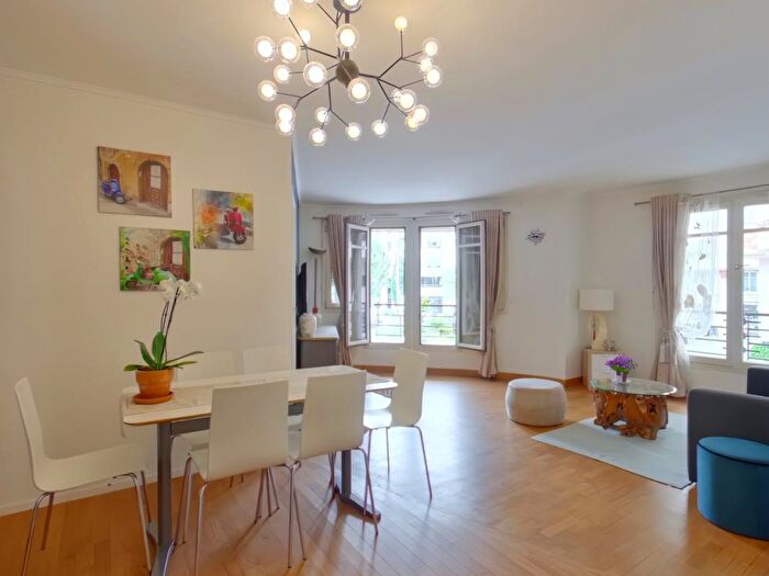 Appartement 3 pièces à vendre à Levallois-Perret, Centre-ville