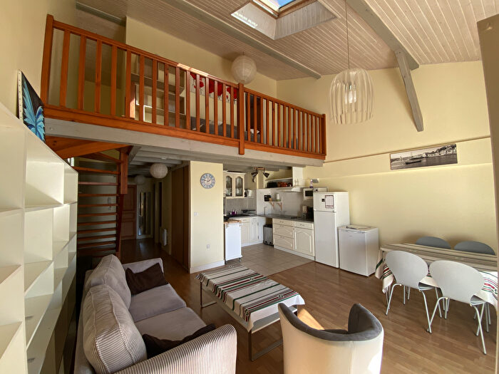 Appartement 3 pièces à louer - Jaxu