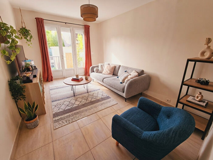 Carrières-sur-Seine, Catelaine, Vignes Blanches : Maison 7 pièces à louer