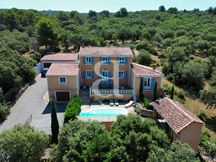 Maison 8 pièces à Blauvac, à vendre