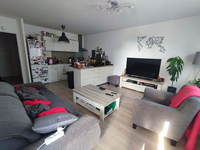 Appartement à vendre - Chessy - 4 pièces - 3 chambres