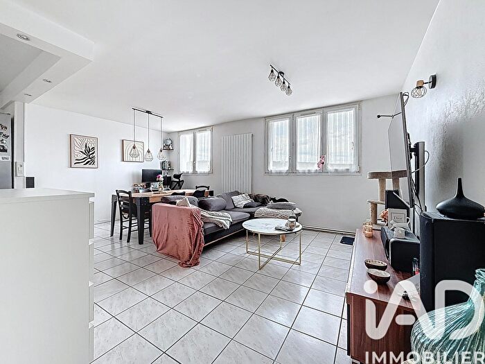 Appartement à vendre - Livry-Gargan, La Poudrerie - 3 pièces - 2 chambres