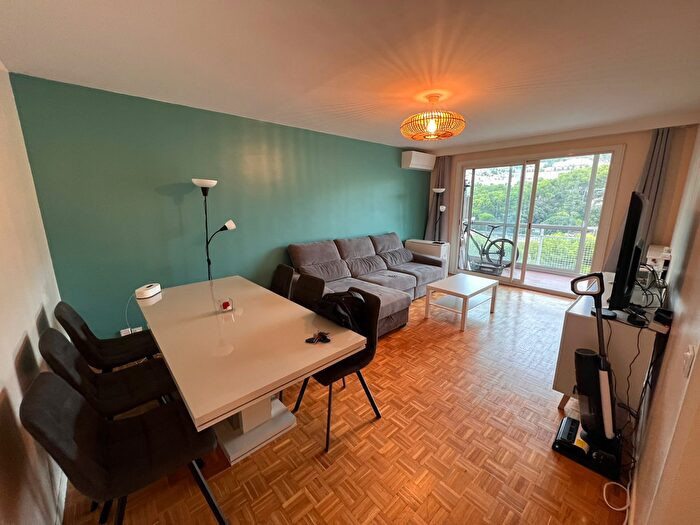 Appartement 3 pièces à Marseille 9ème, Mazargues, à louer