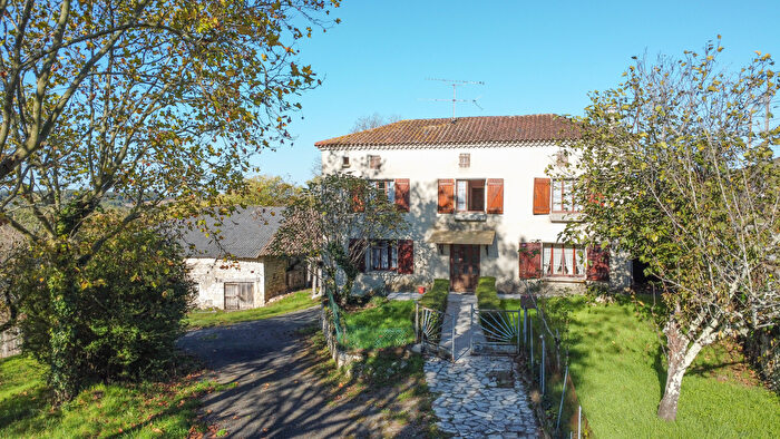 Maison à vendre - Bourg-de-Visa - 4 pièces - 3 chambres