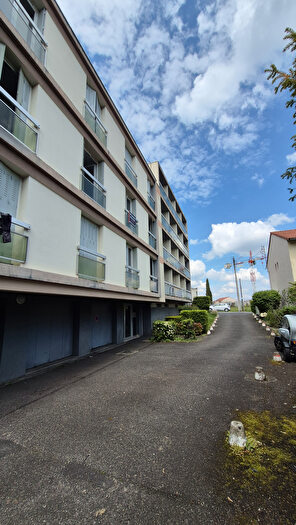 Appartement 1 pièce à Beaumont, à louer