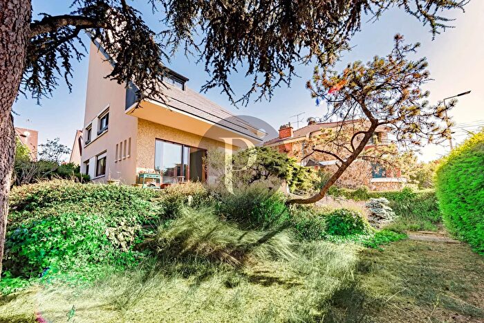 Maison 8 pièces à vendre - Cachan, Ouest Sud