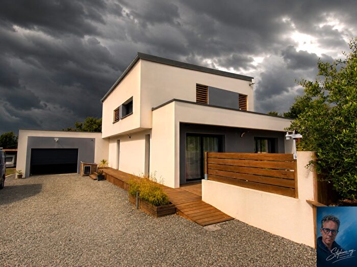 Maison 5 pièces à Caouënnec-Lanvézéac, à vendre