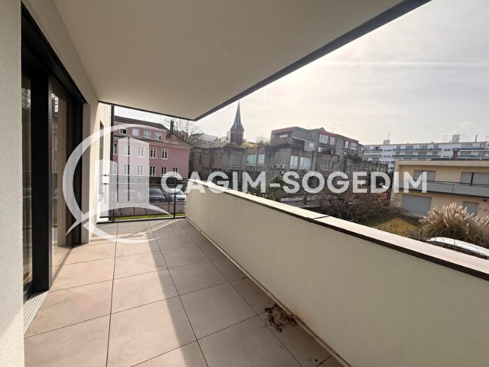 Appartement à vendre - Saint-Louis, Centre-ville - 4 pièces - 3 chambres