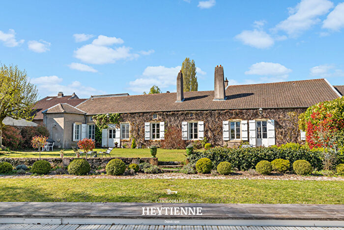 Maison à vendre - Sainte-Ruffine - 9 pièces - 3 chambres