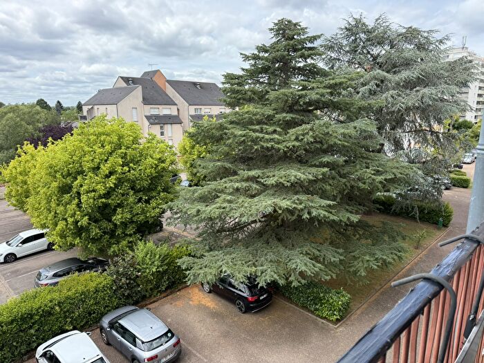Orléans, Soleil Levant, Champ de Mars - Appartement 4 pièces à vendre