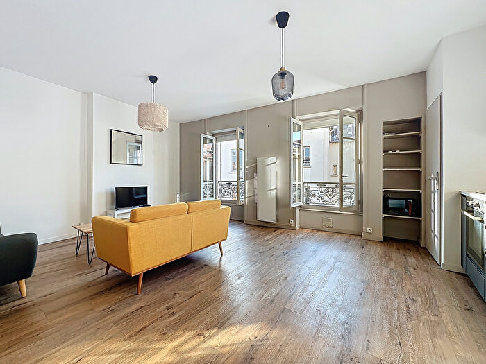 Appartement à vendre - Lyon e , Croix Rousse Centre-ville - 2 pièces - 1 chambre