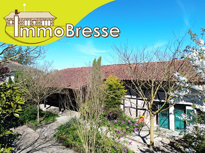 Saint-Jean-sur-Reyssouze : Maison 9 pièces à vendre