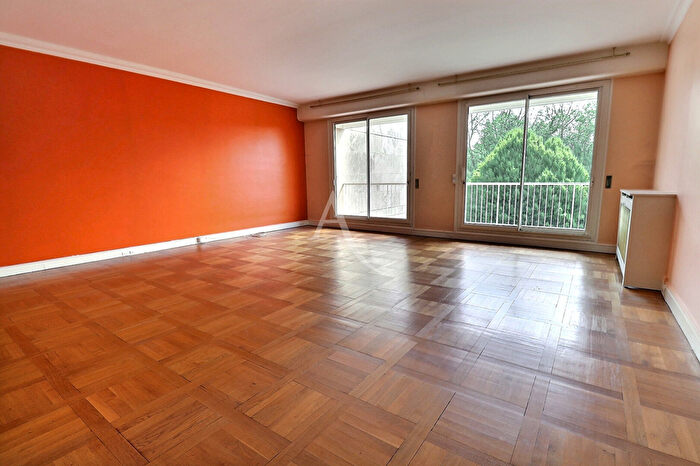 Le Mesnil-le-Roi - Appartement 4 pièces à vendre
