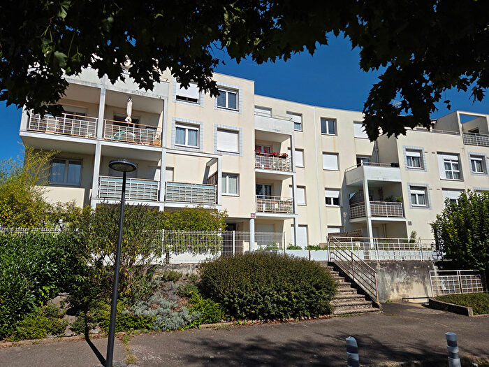 Appartement à vendre - Longvic - 3 pièces - 2 chambres