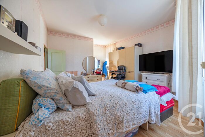 Maison à vendre - Carmaux - 5 pièces - 4 chambres