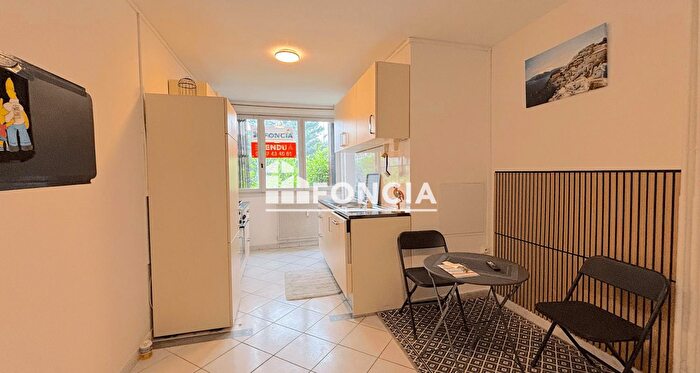Valence, Fontbarlettes - Appartement 5 pièces à vendre