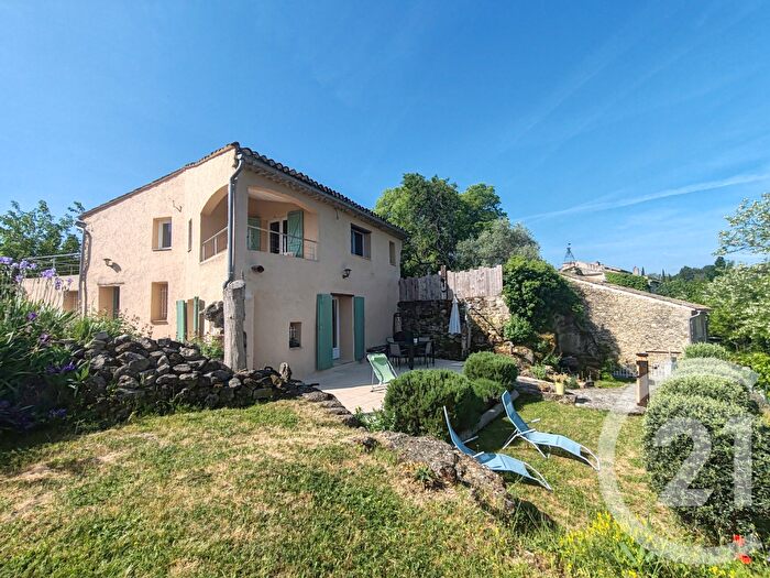 Pierrerue : Maison 4 pièces à vendre