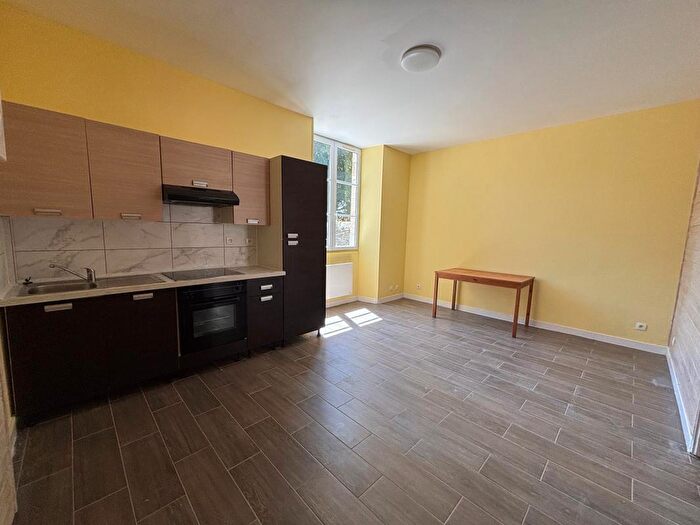 Appartement à louer - Damigny - 2 pièces - 1 chambre