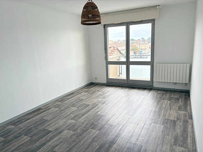 Appartement 2 pièces à louer - Bordeaux, Monrabeau