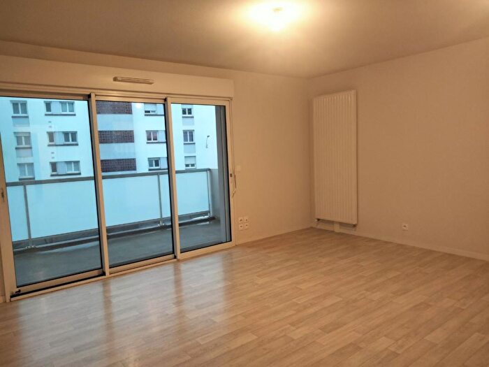 Appartement à louer - Lorient, Centre-ville - 2 pièces - 1 chambre