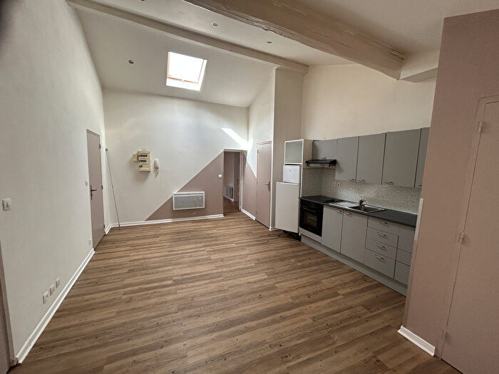 Pont-à-Mousson, Centre-ville, Colombé, Saint-Laurent : Appartement 3 pièces à louer