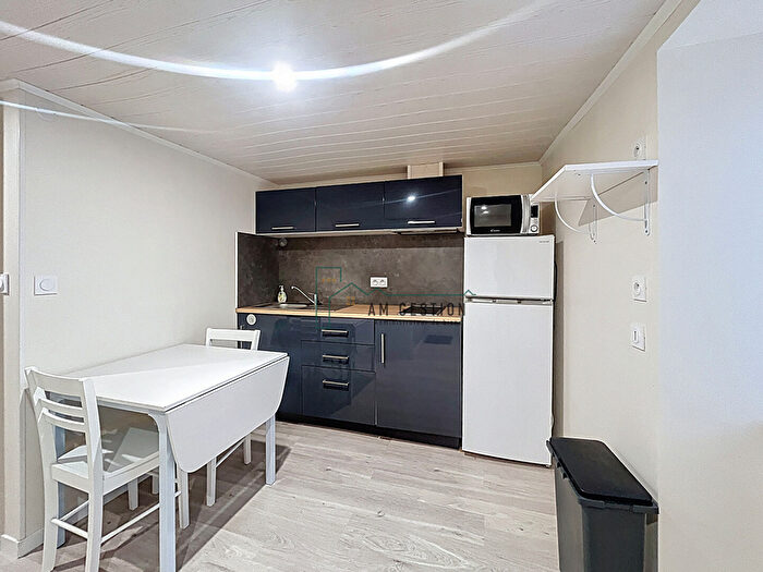Appartement à louer - Panazol - 1 pièce - 1 chambre