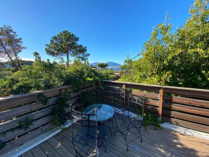 Maison à vendre - Grosseto-Prugna - 4 pièces - 3 chambres