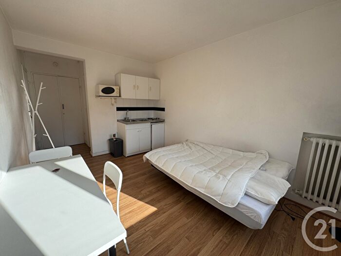 Appartement 1 pièce à louer à Reims, Courlancy, Porte de Paris, Bois d'Amour