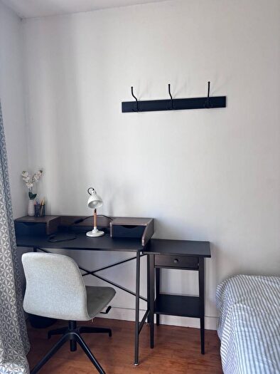 Appartement 4 pièces à Nantes, Longchamp, Rond-Point de Rennes, Perverie, Américains, à louer