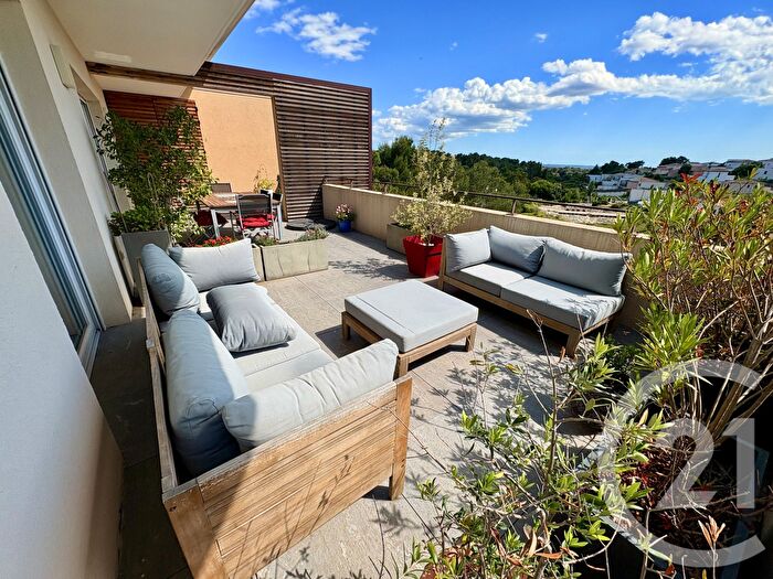 Appartement 4 pièces à Nîmes, Route d'Avignon, à vendre