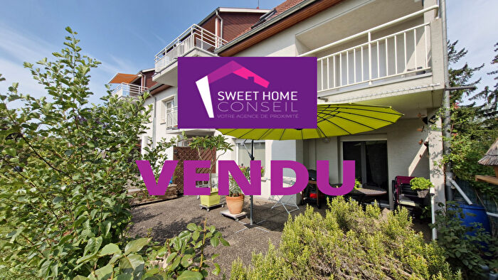 Appartement à vendre - Rixheim, Centre-ville, Gare - 3 pièces - 2 chambres