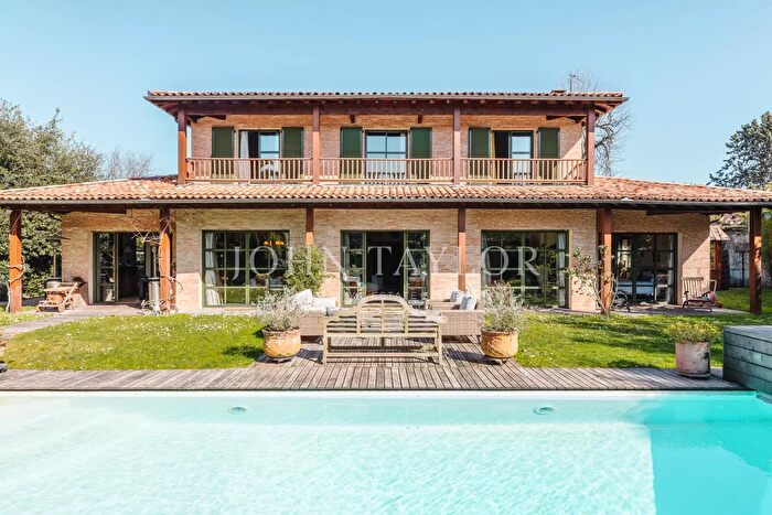 Maison à vendre - Le Bouscat, Barrière du Médoc - 8 pièces - 5 chambres