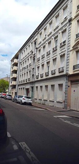 Appartement 1 pièce à Hyper Centre-Vieille Ville, Saint-Étienne, à louer