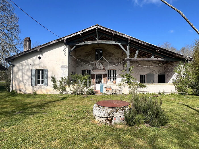 Maison à vendre - Captieux - 8 pièces - 6 chambres