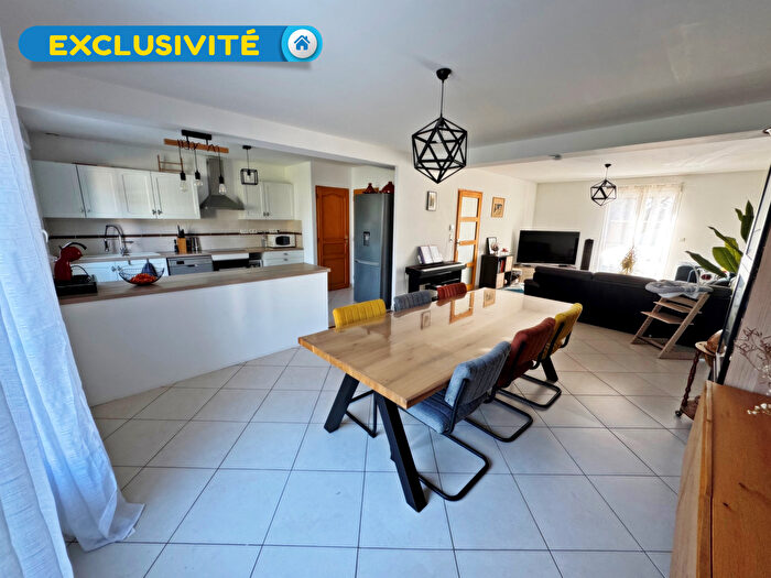 Maison à vendre - Châteauneuf-sur-Loire - 4 pièces - 3 chambres