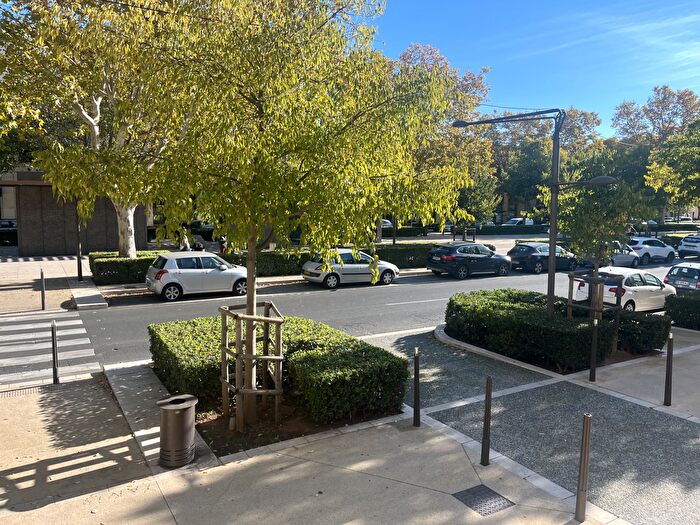Appartement à louer - Nîmes, Jean Jaurès - 3 pièces - 2 chambres
