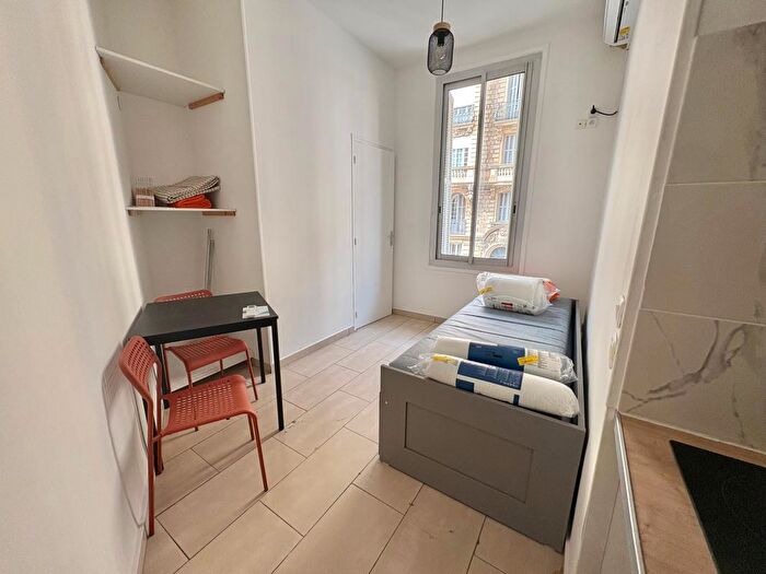 Appartement à louer - Nice, Gambetta - 1 pièce