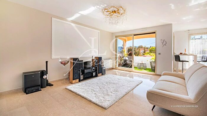 Maison 4 pièces à Mandelieu-la-Napoule, Les Termes, à vendre