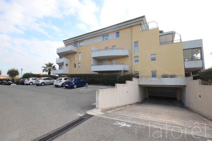 Saint Lambert, Fréjus : Appartement 2 pièces à louer
