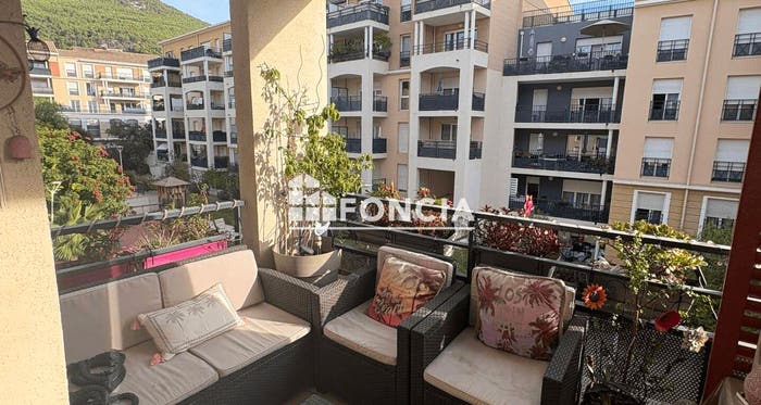 Brunet, Toulon - Appartement 2 pièces à louer