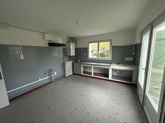 Maison à louer - Dax, Centre-ville, Saint-Vincent - 3 pièces - 2 chambres