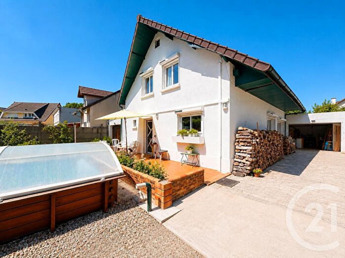 Maison 5 pièces à vendre - Montfermeil, Franceville