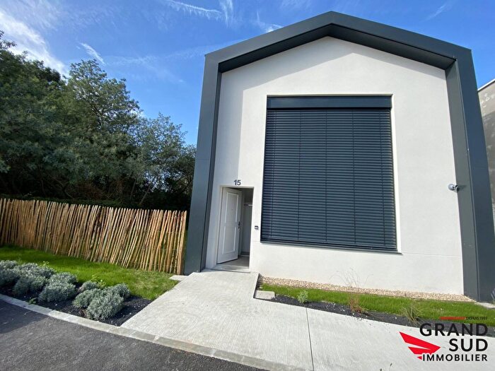 Maison à louer - Est, Léognan - 4 pièces - 3 chambres