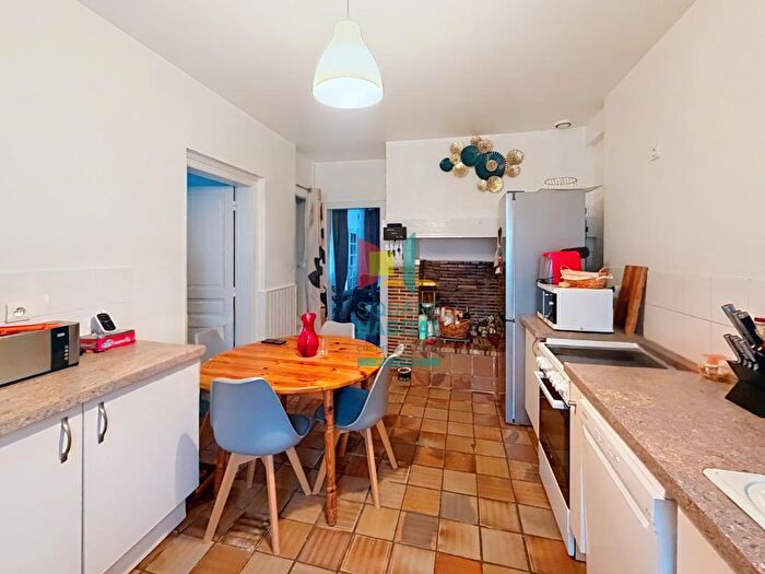 Appartement à louer - Villeneuve-de-Marsan - 4 chambres