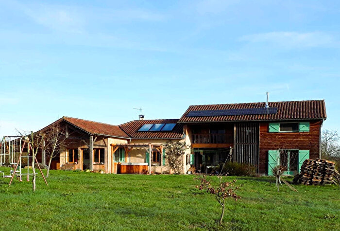 Maison 8 pièces à vendre à Simorre