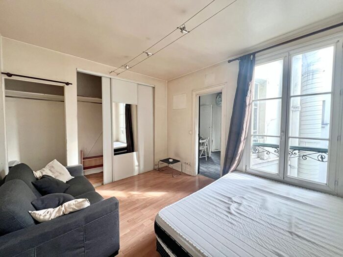 Appartement 1 pièce à vendre à Paris 10ème, Saint-Vincent de Paul, Lariboisière
