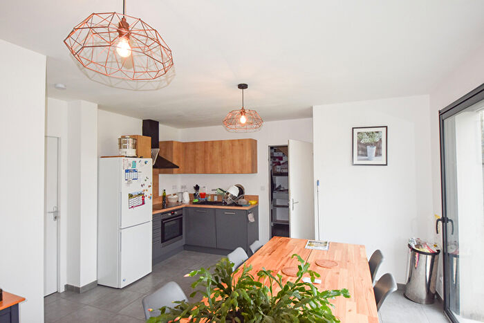 Maison à vendre - Talence, Centre-ville, Université, Lycée - 6 pièces - 5 chambres