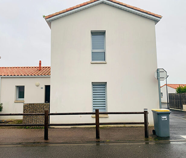Maison à louer - Givrand - 4 pièces - 3 chambres
